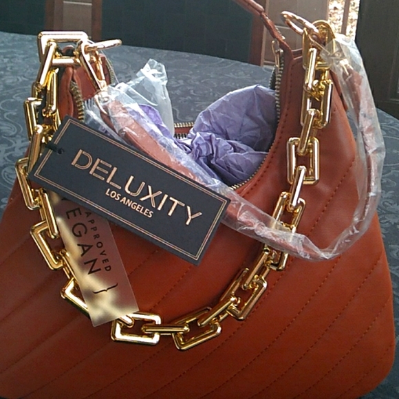 Deluxity Los Angeles | Bags | Deluxity Los Angeles Tan Bag With ...